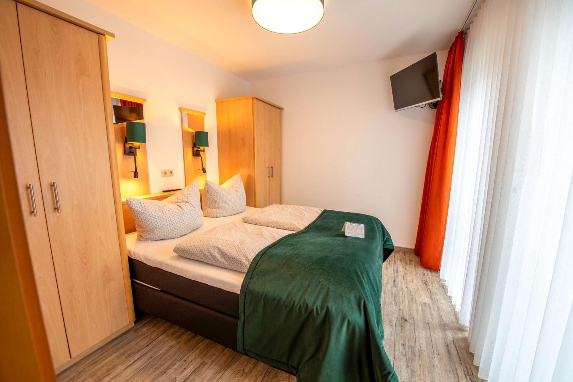Hotel Vakantiehotel Der Brabander Winterberg, Deutschland - jetzt ...